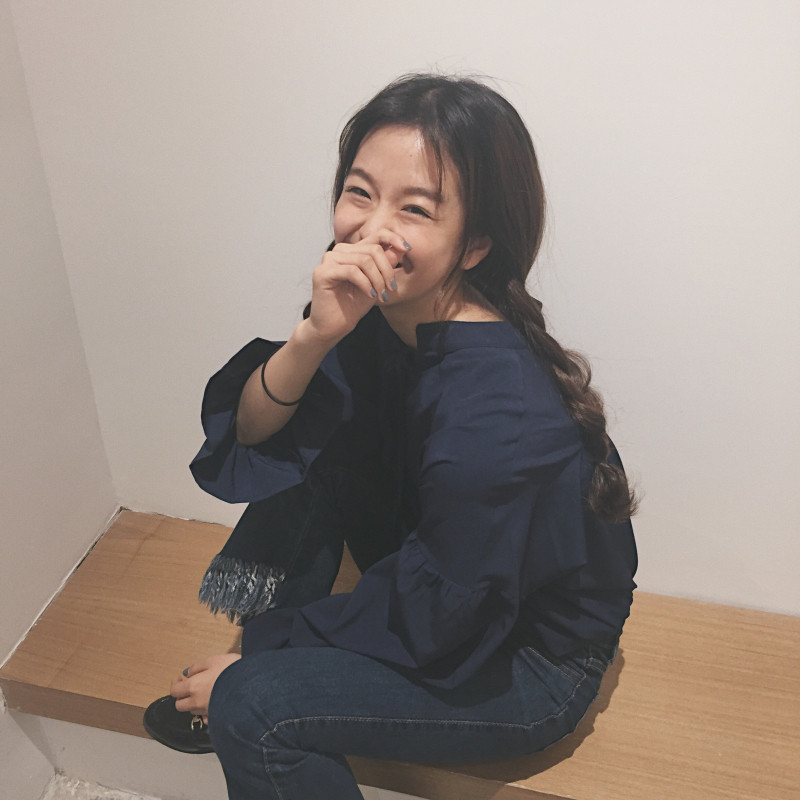 Badu.gr Πολλές όμορφες κυρίες μπλούζα με μακριά μανίκια και τους δεσμούς γύρω από το λαιμό - Badu.gr